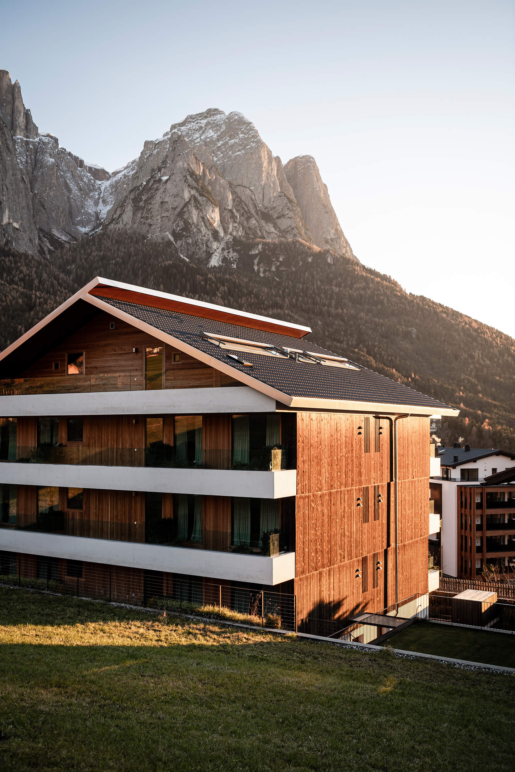 La Paula Apartments & Suites ️ Cross-country skiing hotel in Seis
